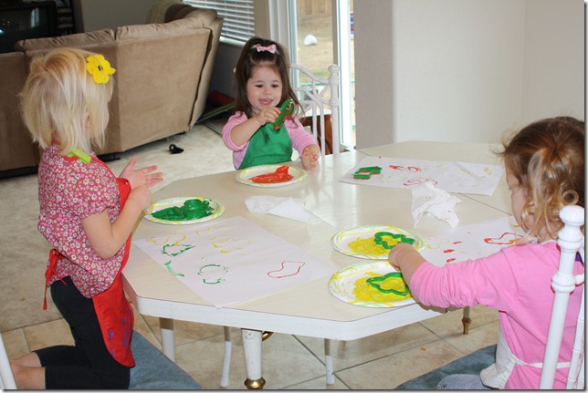Sharing Ideas is Fun to Do!: Preschool Christmas Mini-Unit